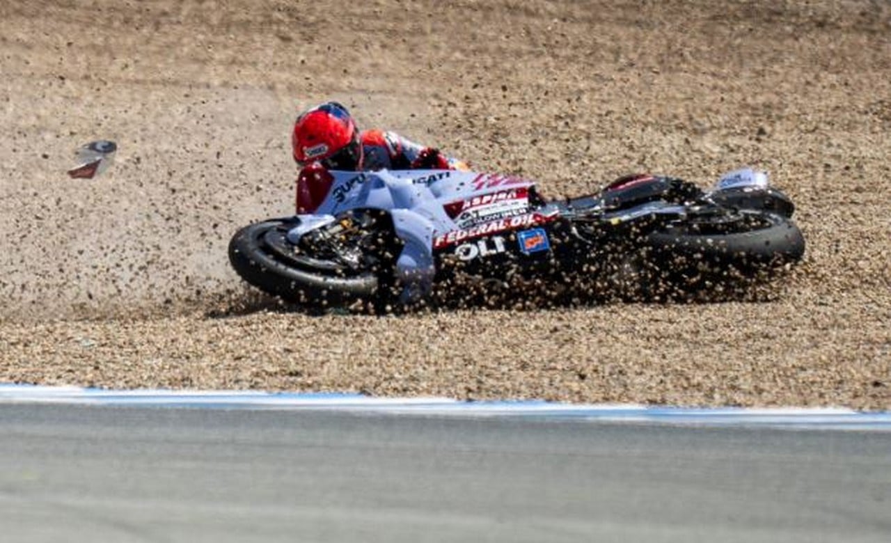 MotoGP | Acosta batte Marc Marquez, record di cadute per il pilota ...