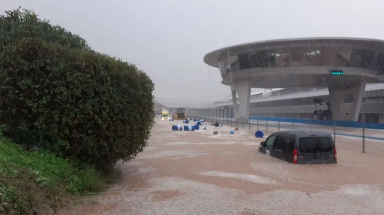 MotoGP | Jerez Circuit Completely Flooded [VIDEO]
