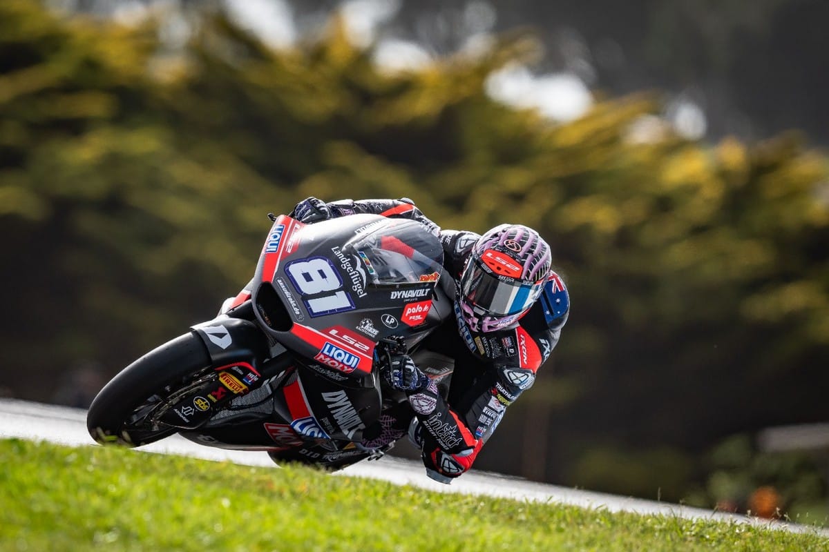Moto2 | Australian GP: Agius dominates, Moreira third and only 2 points ...